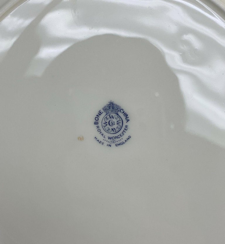 8 Royal Worcester England Porcelain and Gilt Empire Style Dinner Plates ...