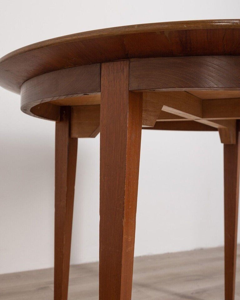 80s Vintage Round Table in Teak Wood Italian Design For Sale at 1stDibs
