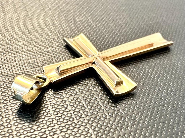 80s Vintage Spanish Cross in Yellow Gold 18kt For Sale at 1stDibs