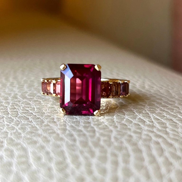 8, 2 Carat Malaya Garnet Rhodolite 18 Karat Yellow Gold Ring "Oriental ...