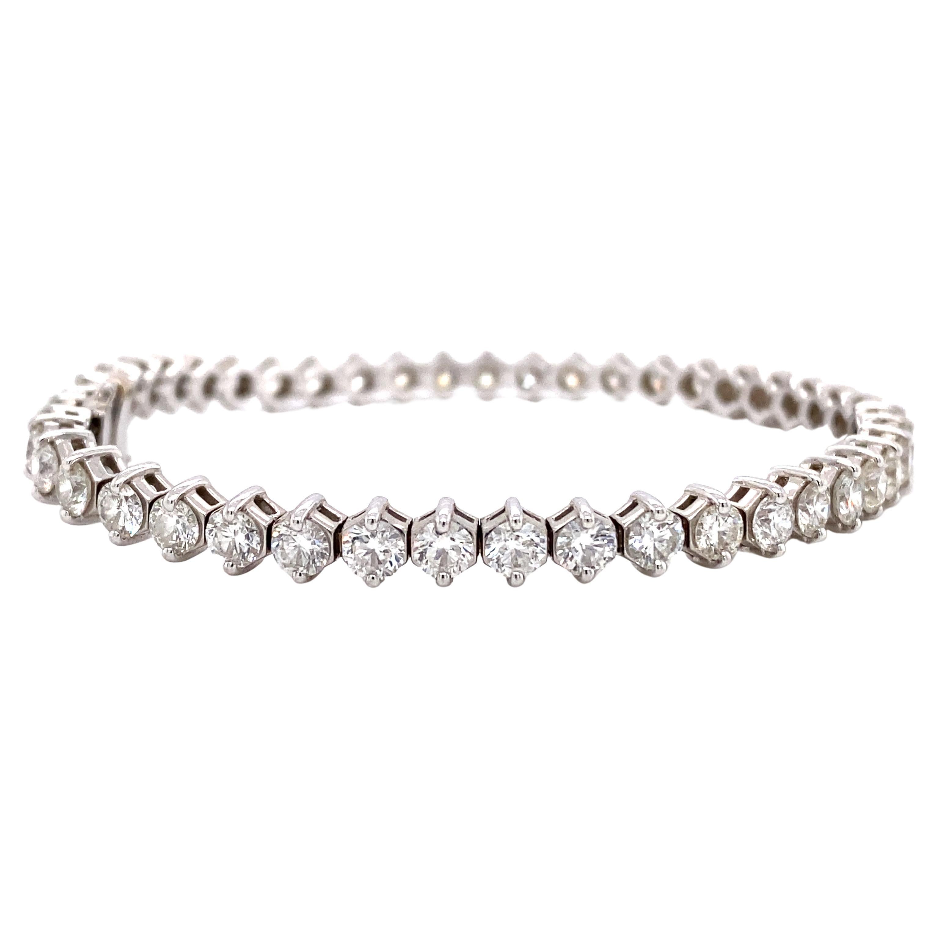 18 Karat White Gold Tennis Bracelet Set With 41 Round Diamonds Total
