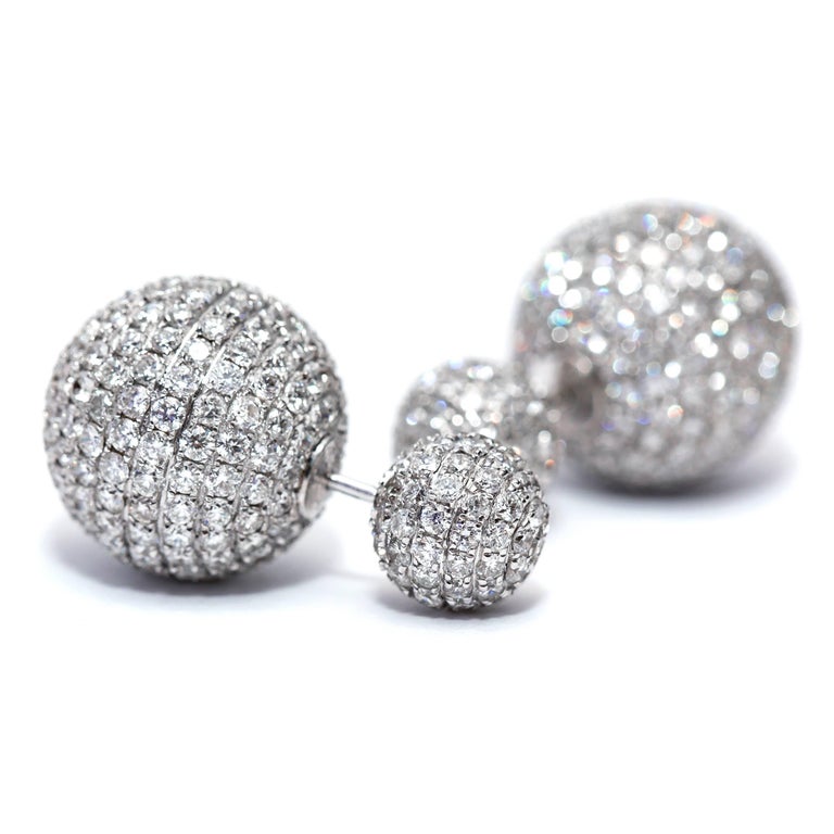 8.50 Carat Round Brilliant Micro Set 18Karat White Gold Diamond Sphere ...