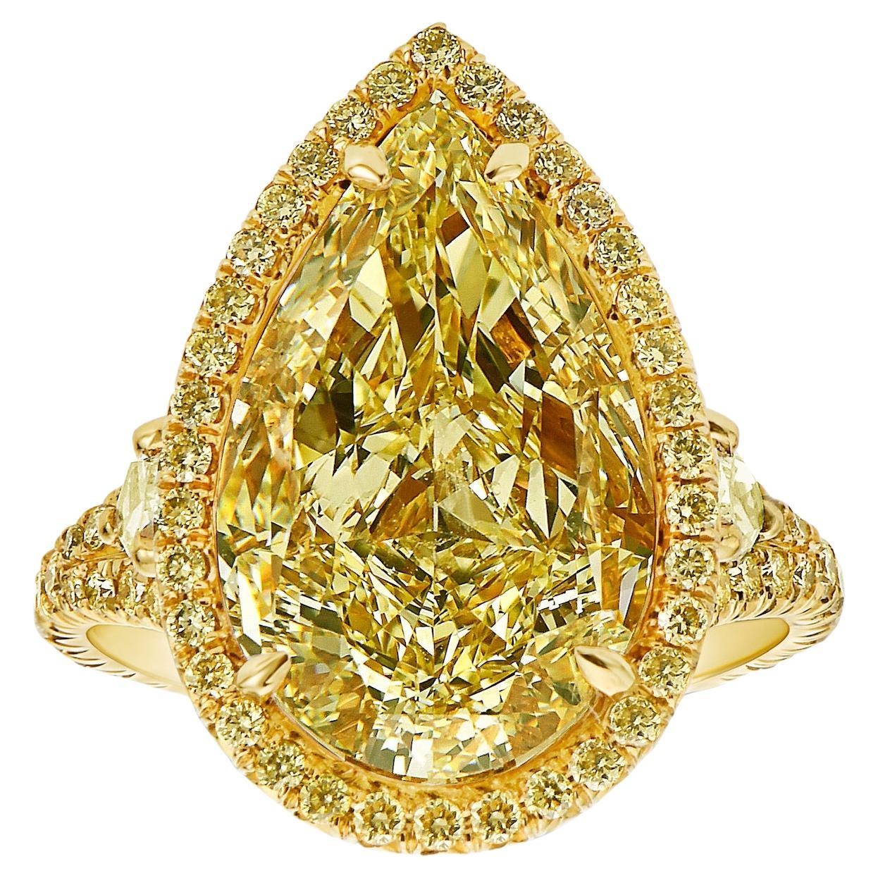 5.03ct Light Yellow Oval VS1 GIA Ring For Sale at 1stDibs