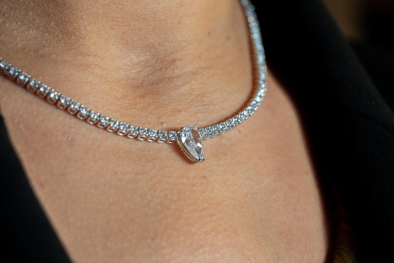 8.91 Carat VS G White Gold Tennis Necklace with Central Diamond Carat 1 ...