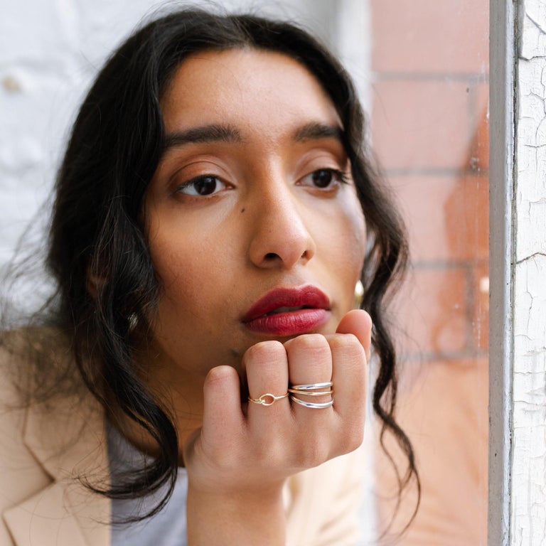 Customizable 9 Karat Simple Loop Band Ring For Sale at 1stDibs