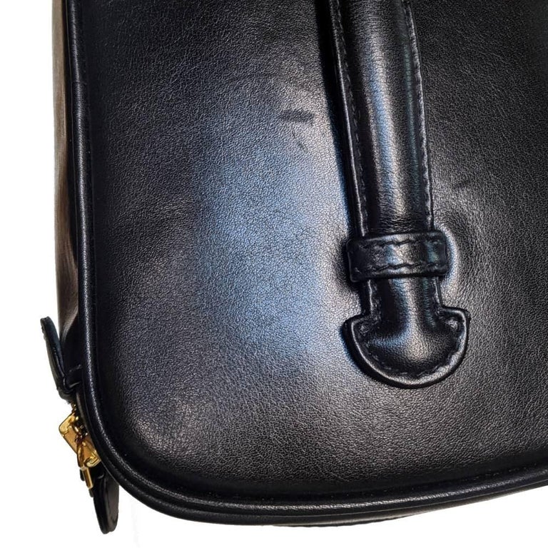 90s Chanel Vintage black leather quilted vanity case For Sale at 1stDibs