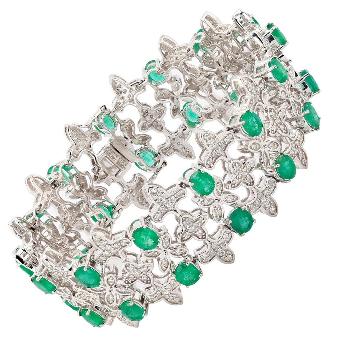 CHANEL Matelasse Gold 2.00ctw Diamond Bracelet at 1stDibs