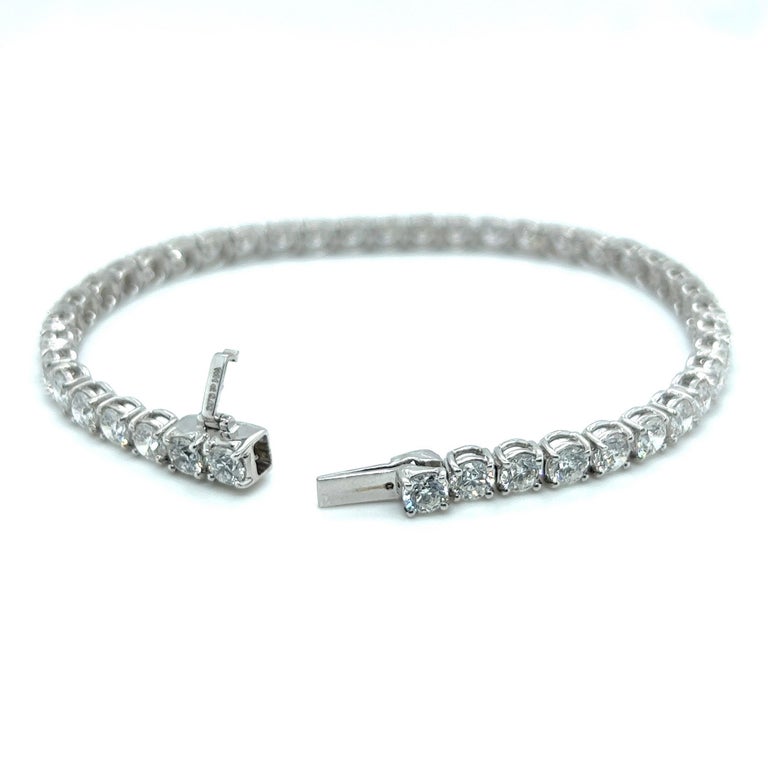 9 69 Carats Diamonds 18 Karat White Gold Tennis Rivière Bracelet For