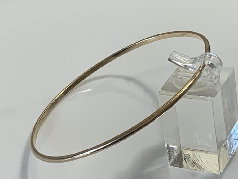 9ct 375 Gold Modern Solid Bangle For Sale at 1stDibs