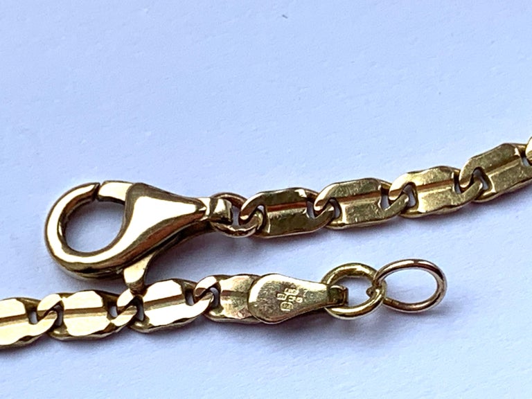 9 Carat Gold Necklace For Sale at 1stDibs