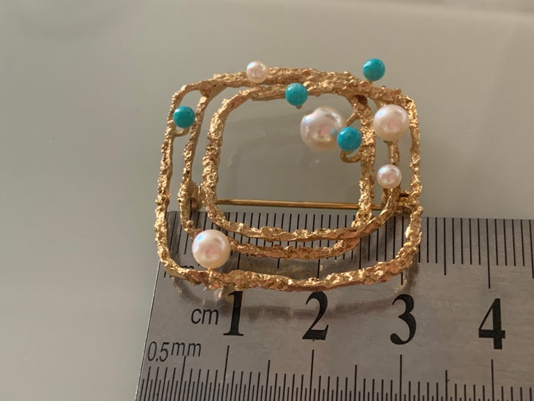 9 Carat Gold Brutalist Pearl and Turquoise Brooch For Sale at 1stDibs