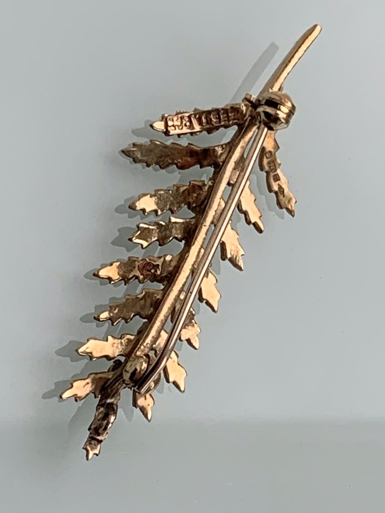 9ct Gold Fern Brooch For Sale at 1stDibs