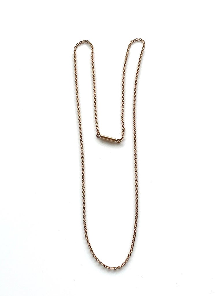9ct Gold Rose Antique Barrel Clasp Chain For Sale at 1stDibs