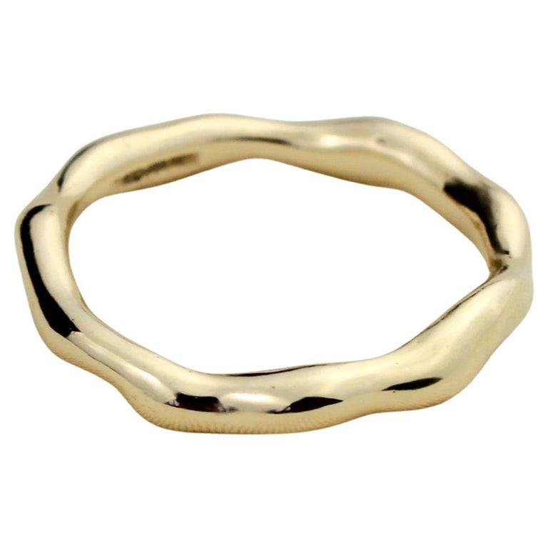 9ct Solid Gold River Ring For Sale at 1stDibs