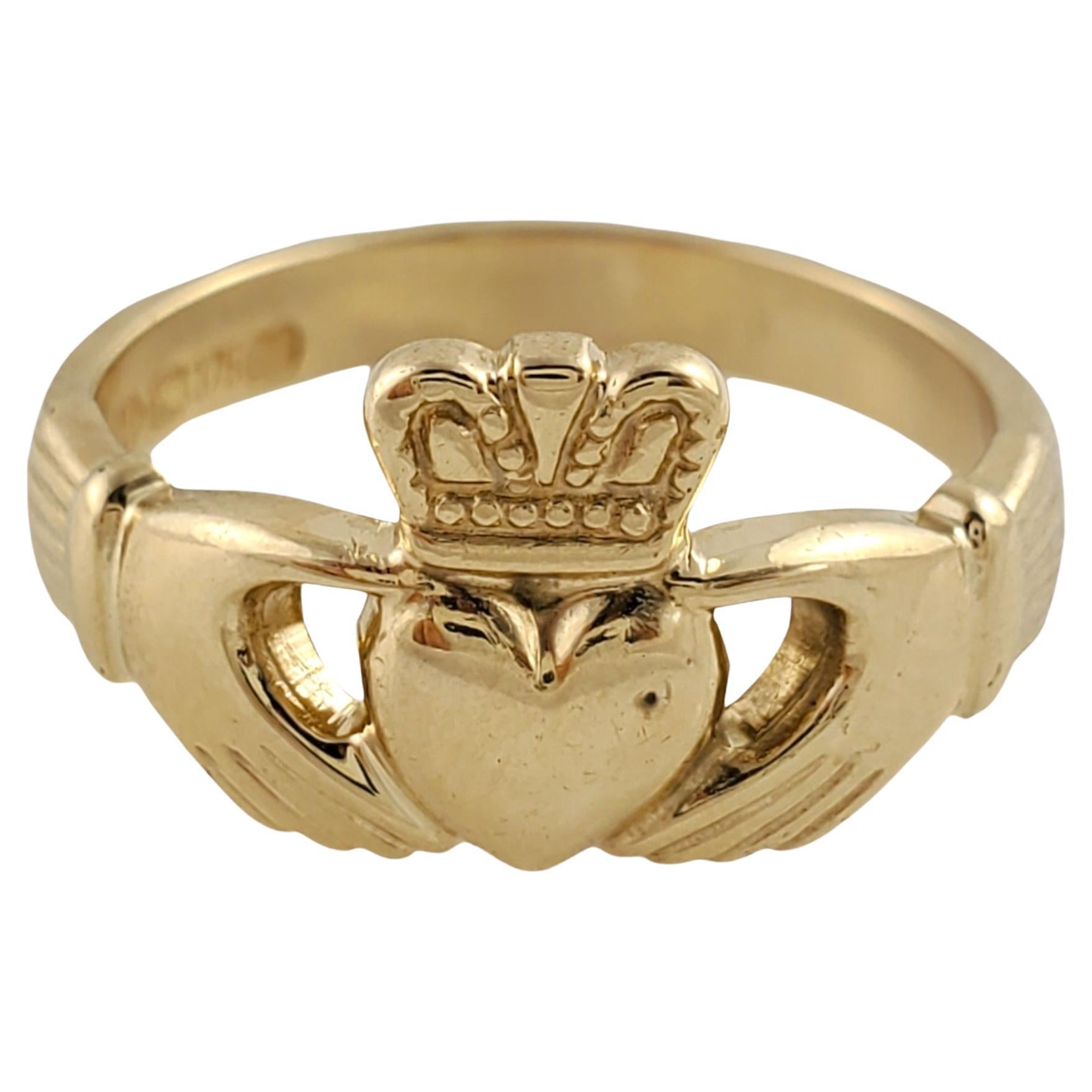 Vintage 9k Yellow Gold Keeper Ring, Chunky For Sale at 1stDibs