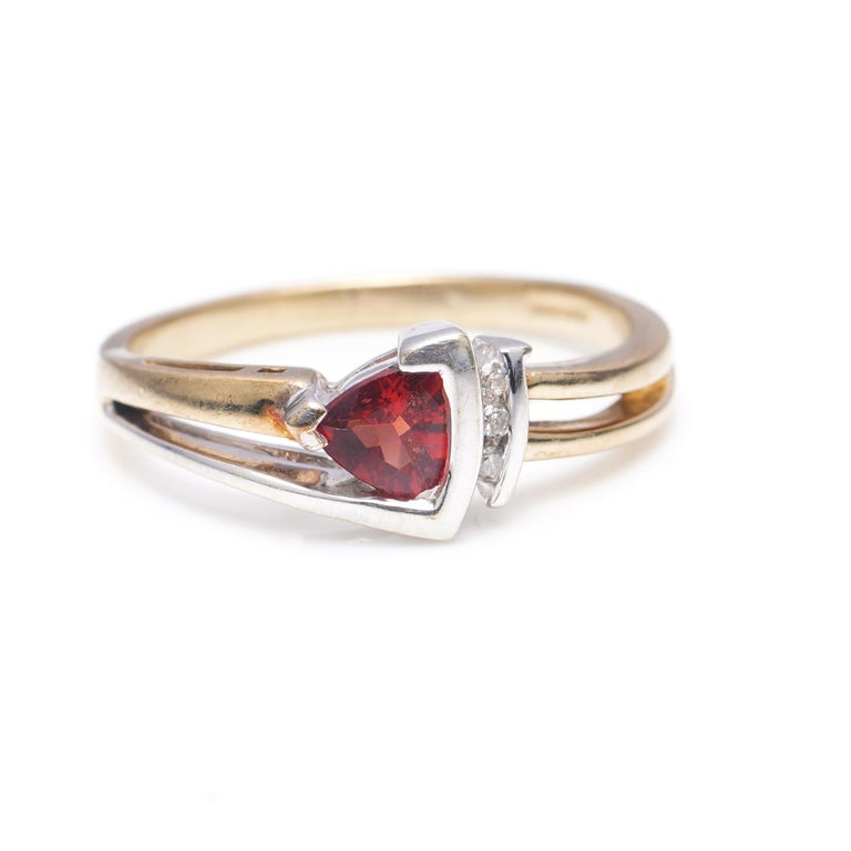 9kt Gold Ladies Ring with Ruby and Diamond Ring For Sale at 1stDibs