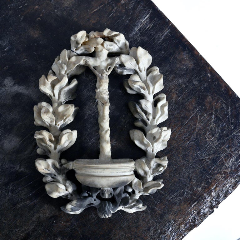 17th Century Marble Holy Water Stoop For Sale at 1stDibs