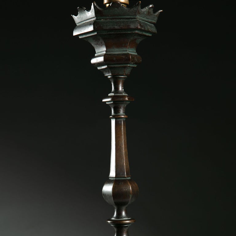 19th Century Bronze Column Lamp with a Triform Base For Sale at 1stDibs