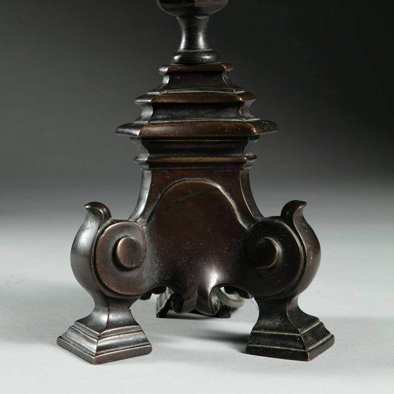 19th Century Bronze Column Lamp with a Triform Base For Sale at 1stDibs