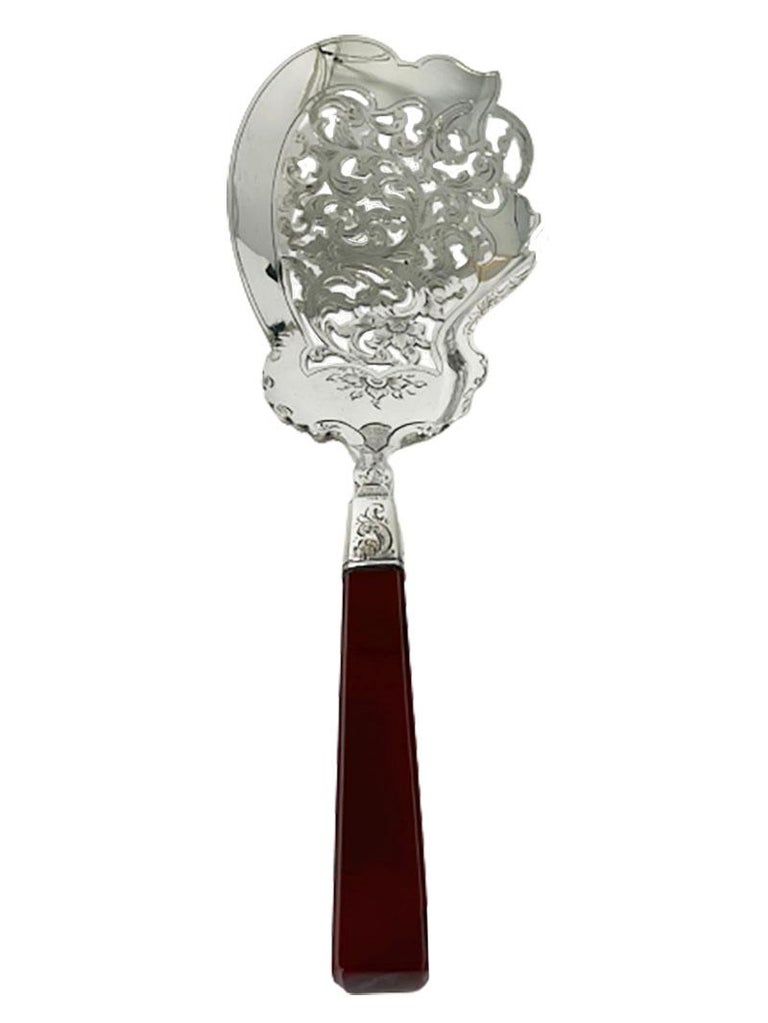 19th Century Dutch Silver Fish Serving Spoon with Agate For Sale at 1stDibs