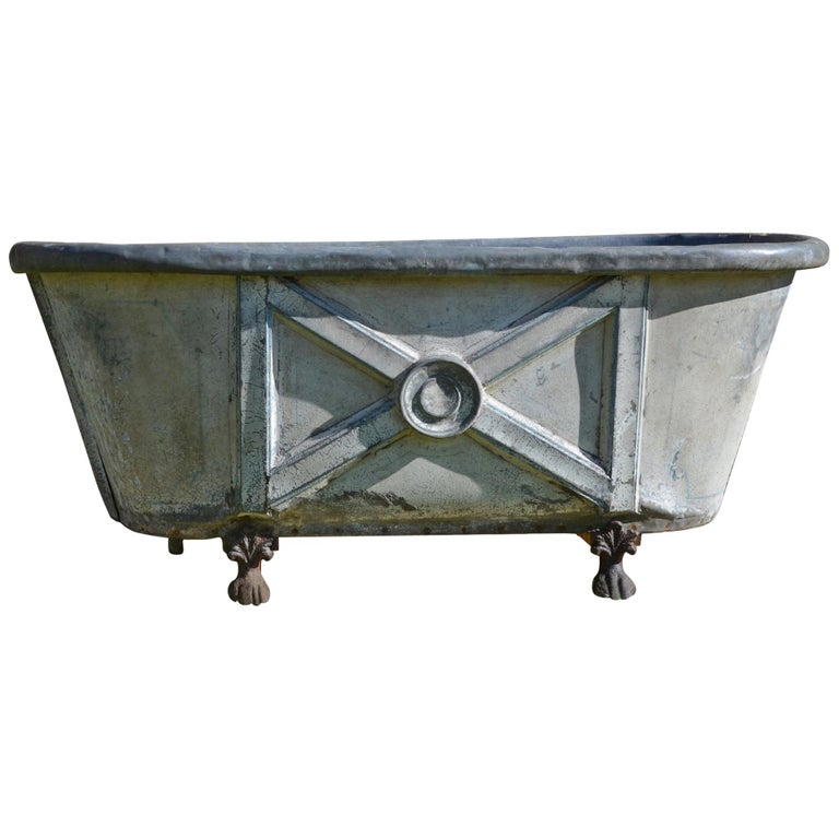 19th Century Painted Zinc Bath Tub at 1stDibs