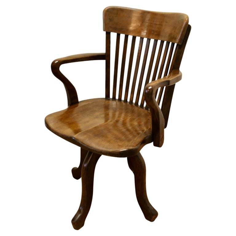 19th Century Swivelling Oak Office or Desk Chair For Sale at 1stDibs