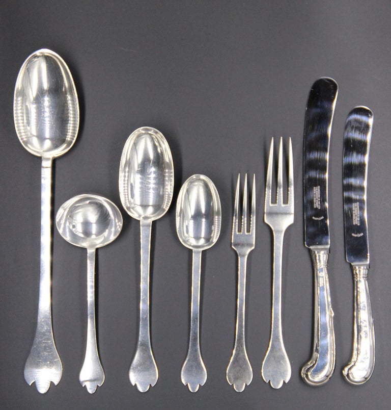 255-Piece Canteen of Silver Trefid Pattern Flatware for 36 Garrards of ...