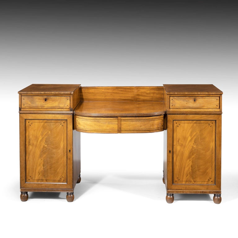 Beautifully Figured Regency Period Sideboard in Three Sections For Sale ...