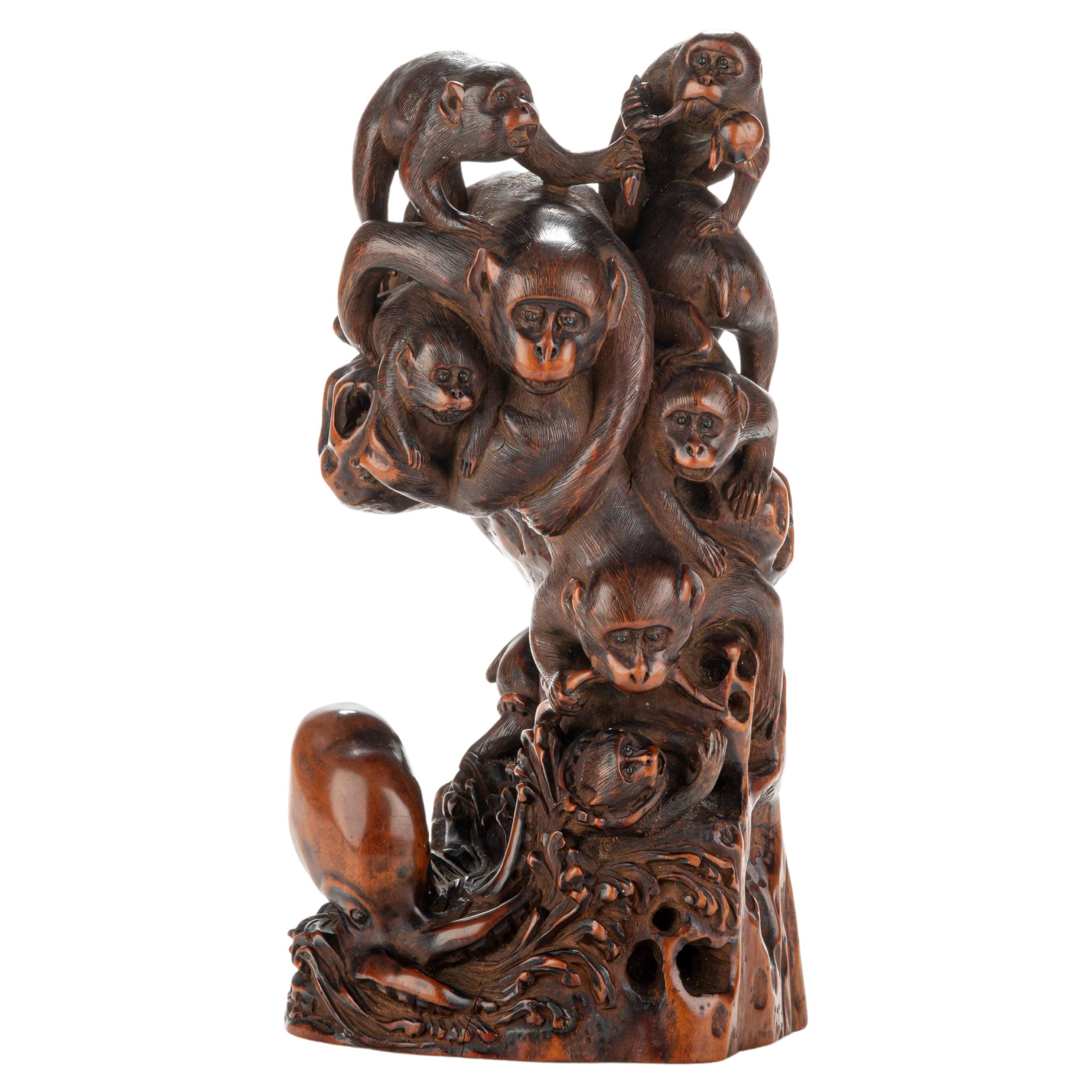 A Japanese netsuke depicting a monkey with a turtle For Sale at 1stDibs
