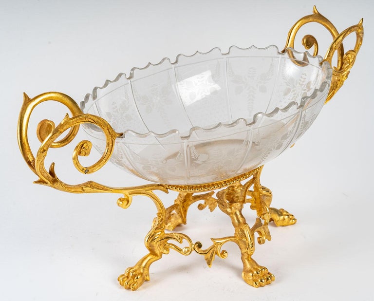 Cup and a Pair of Cornet, 19th Century For Sale at 1stDibs