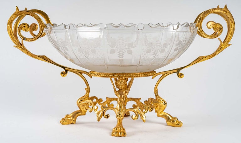 Cup and a Pair of Cornet, 19th Century For Sale at 1stDibs