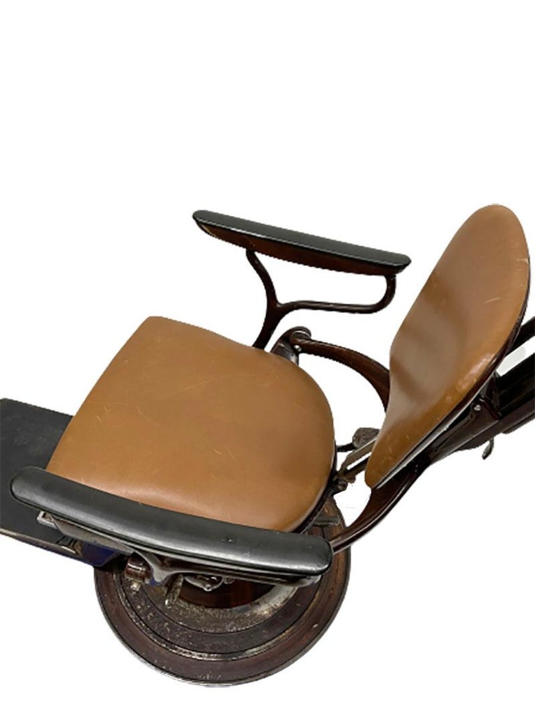 Dentist Chair Type III, Series 3266 by J. Corno, Union Frimor, France ...