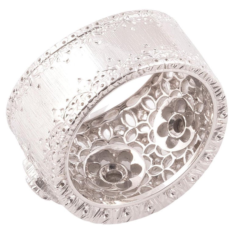 Diamond Dress Ring by Mario Buccellati For Sale at 1stDibs