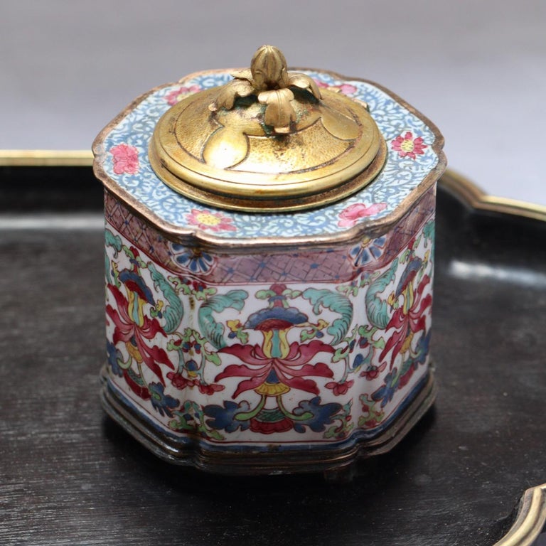 A Famille Rose Qianlong Period Enamel Inkwell by L'Escalier de Cristal ...