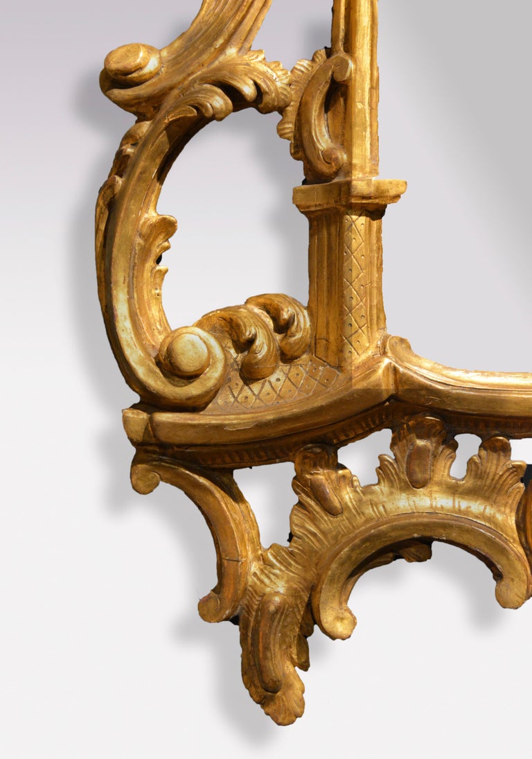 Fine Chippendale Period Carved Wood and Gilt Mirror For Sale at 1stDibs