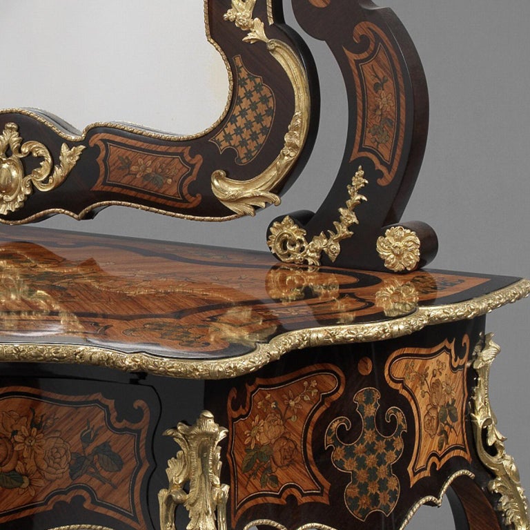 Fine Louis XV Style Dressing Table by Maison Giroux For Sale at 1stDibs