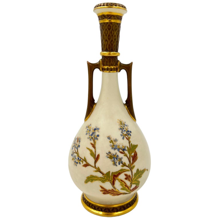 Fine Set of Three Porcelain Royal Worcester Vases For Sale at 1stDibs