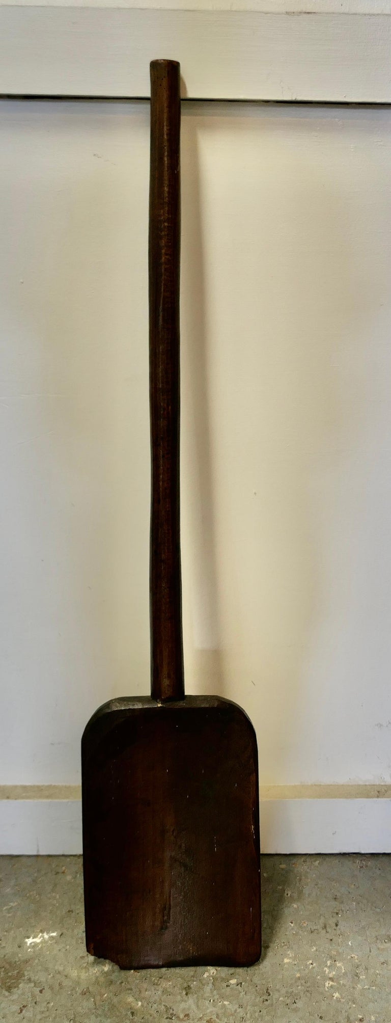 A French Baker’s Wooden Bread Paddle For Sale at 1stDibs