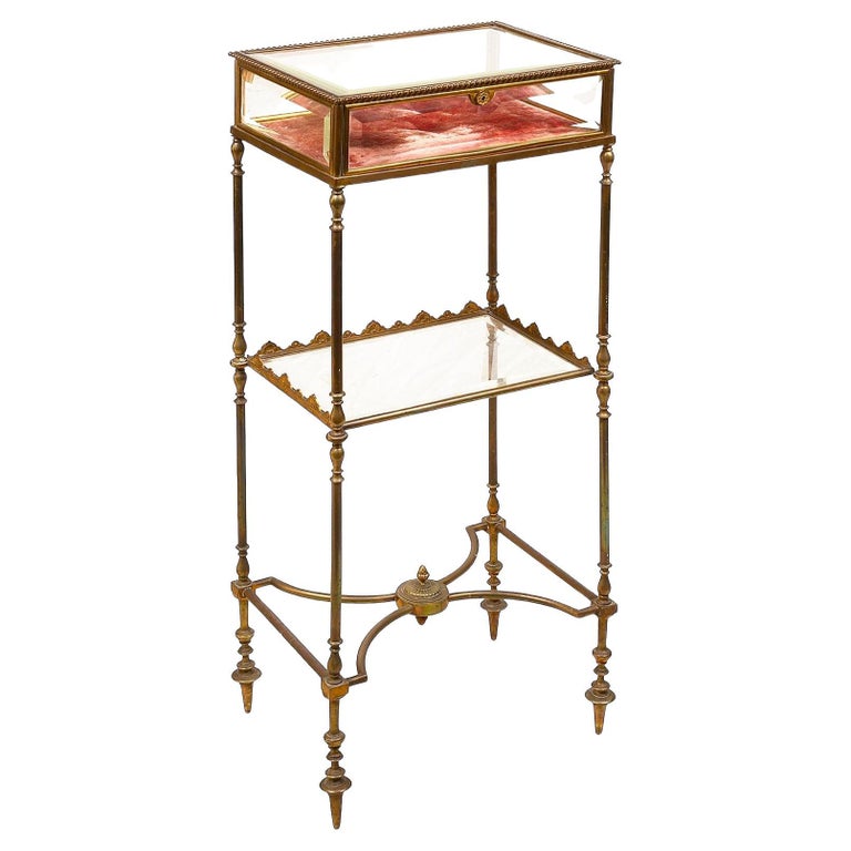 French Gilded Ormolu Bijouterie Display Table, 20th Century For Sale at ...