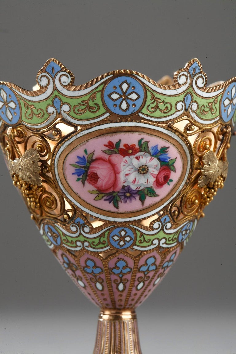 Gold and Enamel Zarf, Swiss, Early 19th Century For Sale at 1stDibs