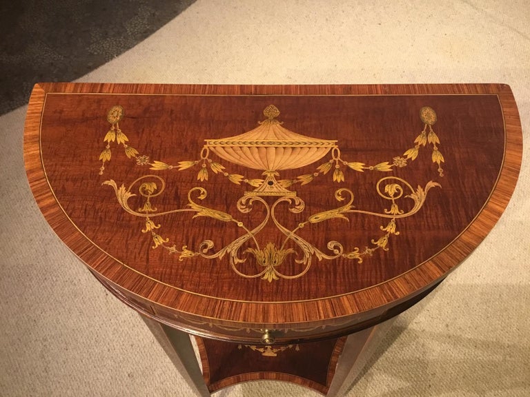 Good Pair of Sheraton Designed Demi Lune Pier Tables For Sale at 1stDibs