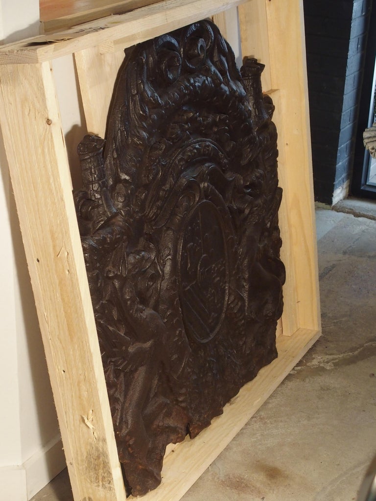 Grand and Historical French Cast Iron Coat of Arms Fireback, circa 1650 ...