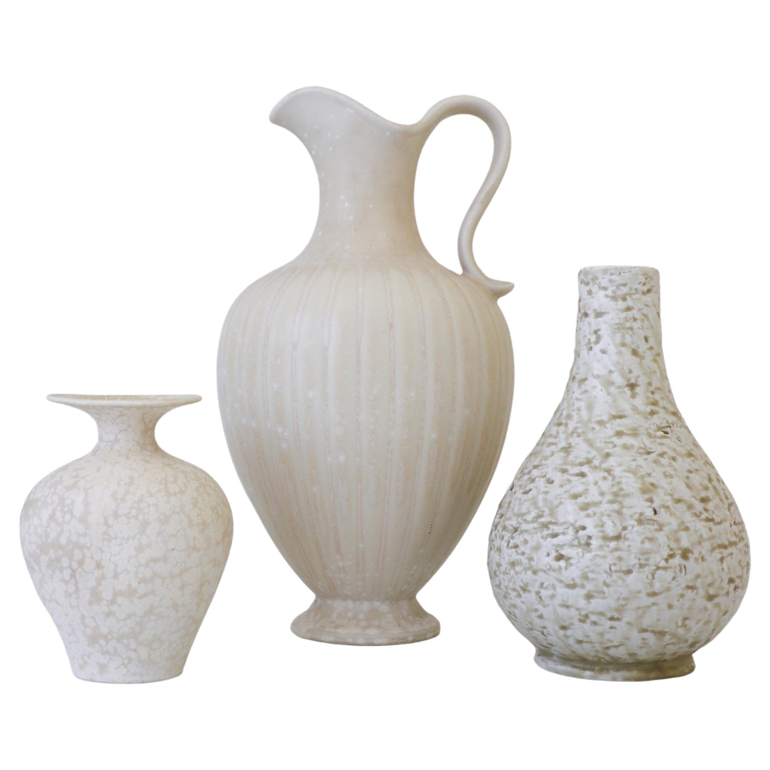 Trio of White Wade Vases For Sale at 1stDibs