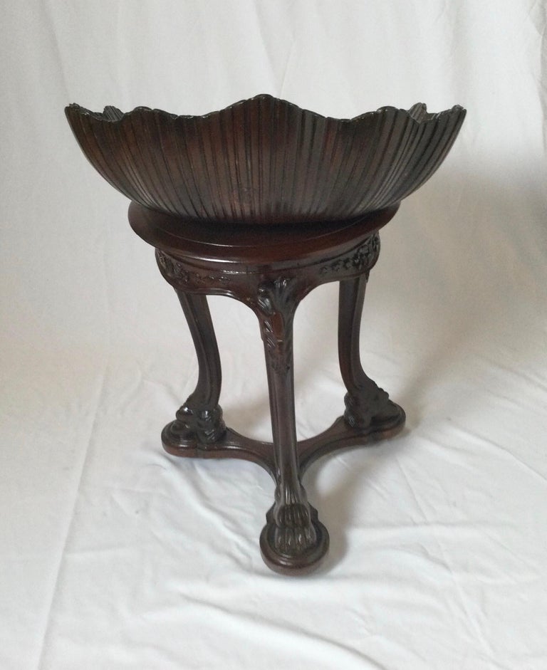 Hand Carved Walnut Shell Motif Swivel Grotto Bench For Sale at 1stDibs