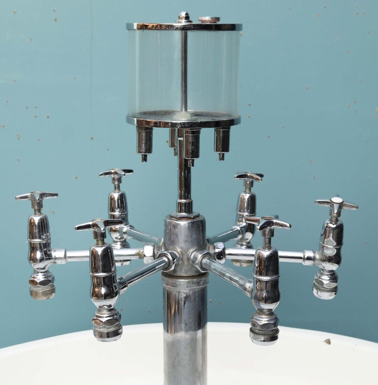 Large Antique Freestanding Circular Sink For Sale at 1stDibs | round ...