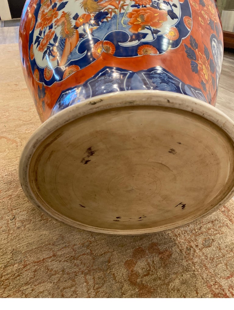 Large Pair of Imari Style Jardinière Vases For Sale at 1stDibs