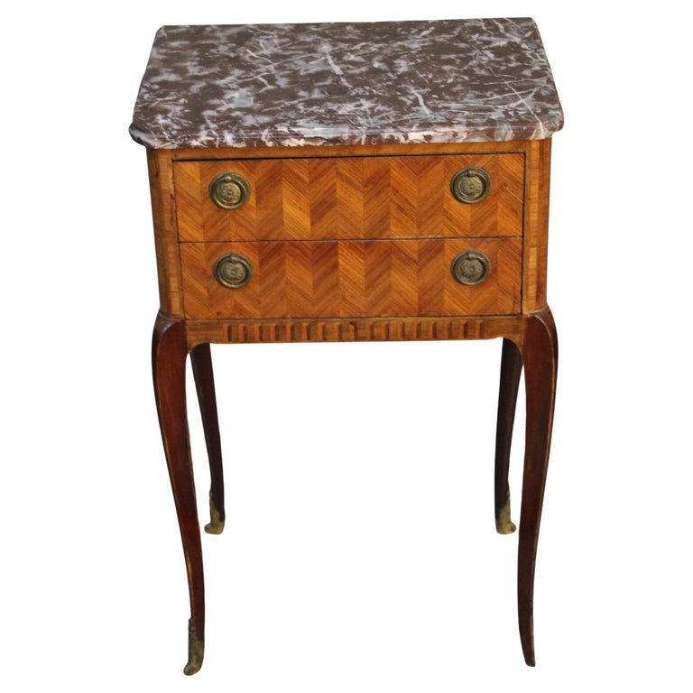 Louis XV Stil 19. Jahrhundert Intarsien Kommode im Angebot bei 1stDibs