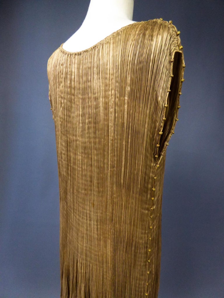 A Mariano Fortuny "Delphos" Gown in Pleated Café au Lait Silk - Venice ...