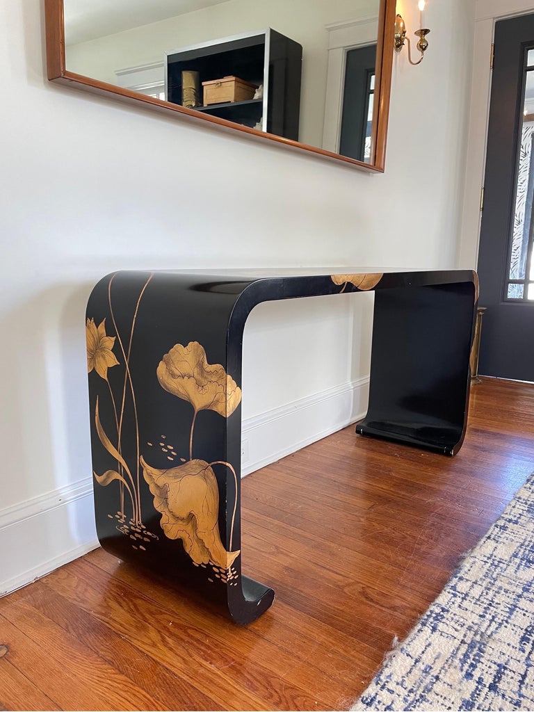 Mid to Late 20th Century Asian Lacquered Console Table For Sale at 1stDibs