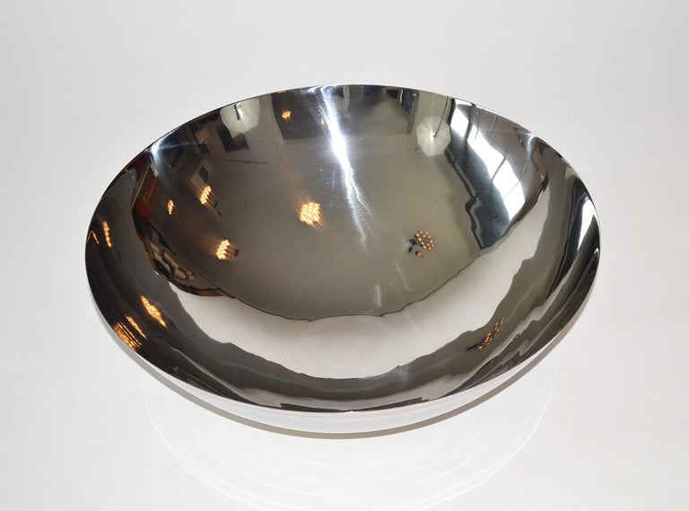 Modern Mirror Polished Chrome and Brass Centerpiece Bowl Art Deco ...